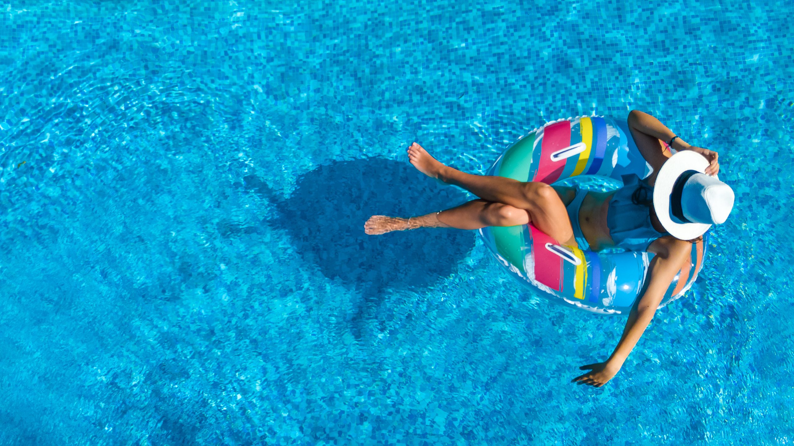 2021 Trends for Your Backyard Pool Oasis - Peek Pools & Spas Custom ...