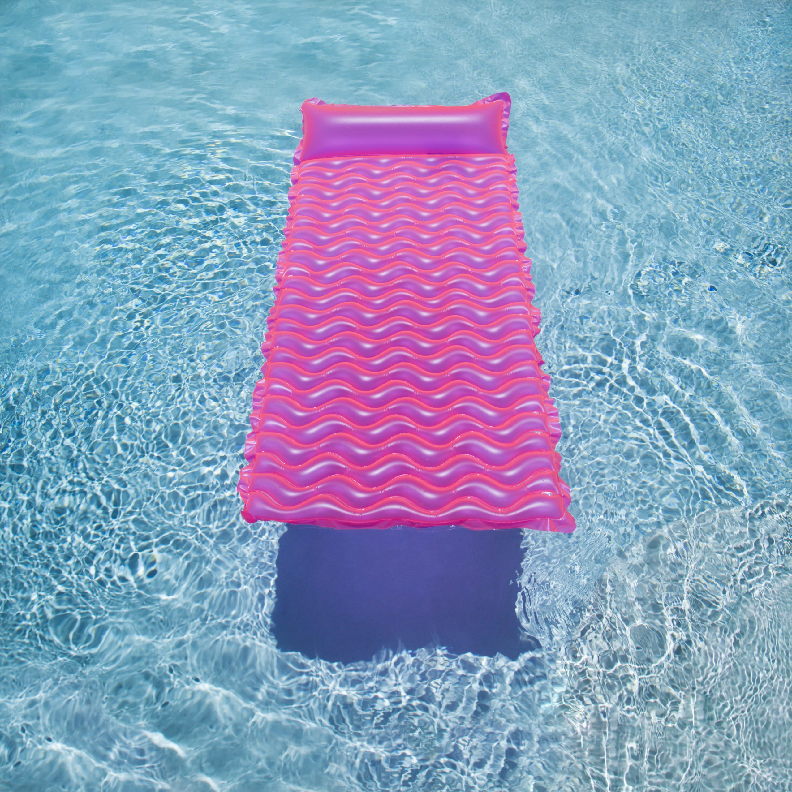 Inground Pools vs. Above-Ground Pools - Peek Pools & Spas Custom Pool News